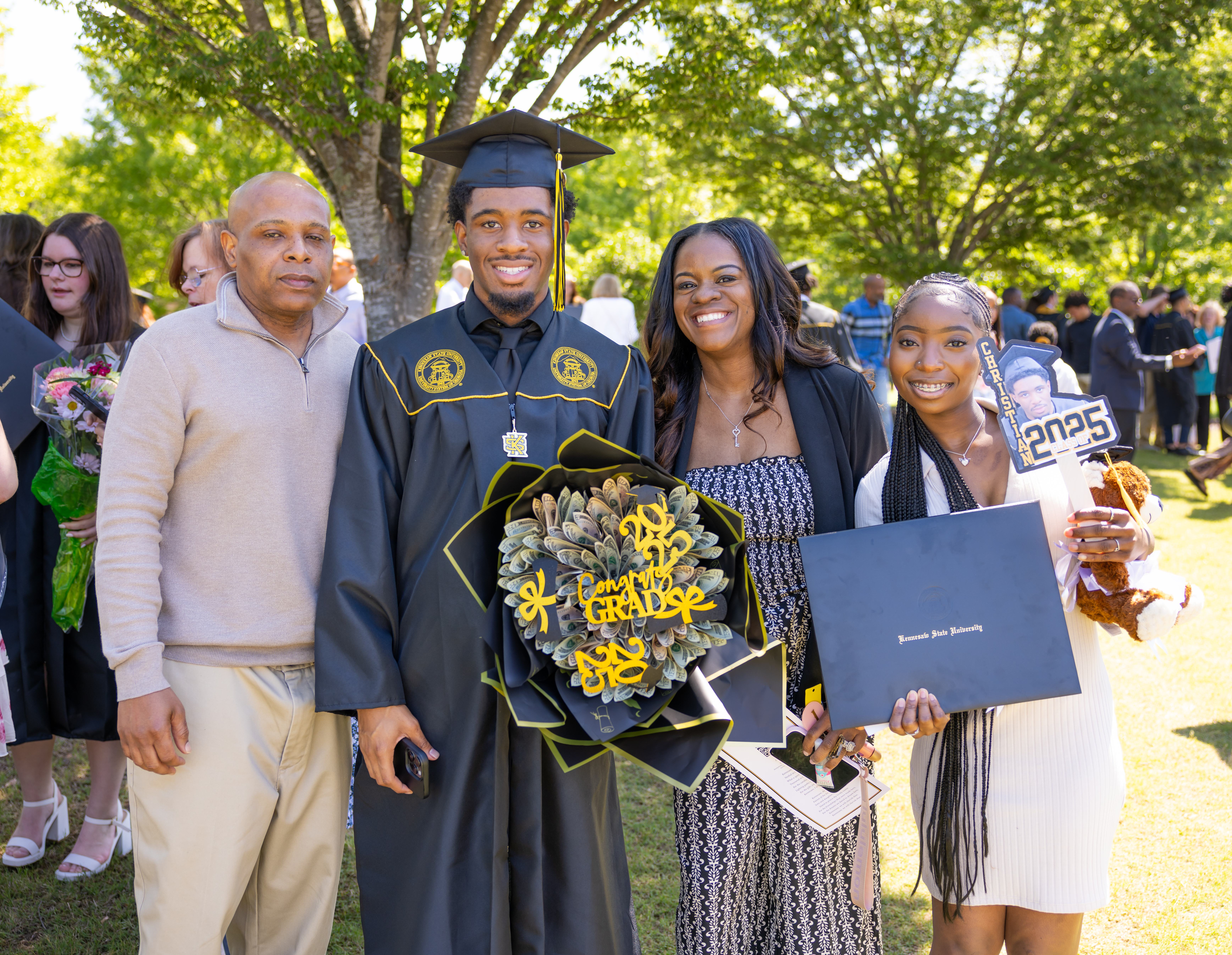 SPRING 2025 COMMENCEMENT
