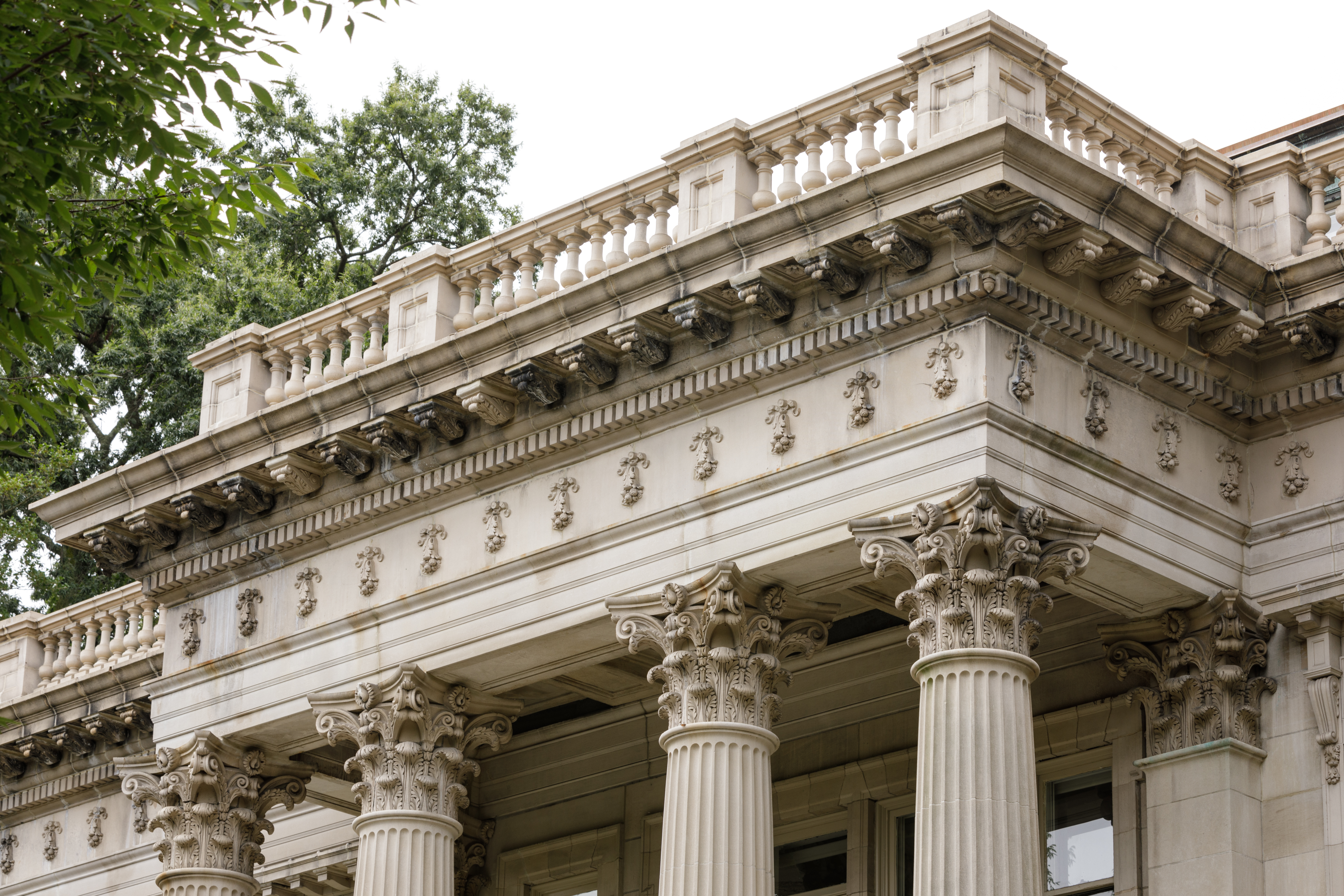 Detailed photo of the exterior masonry at the Scott House.