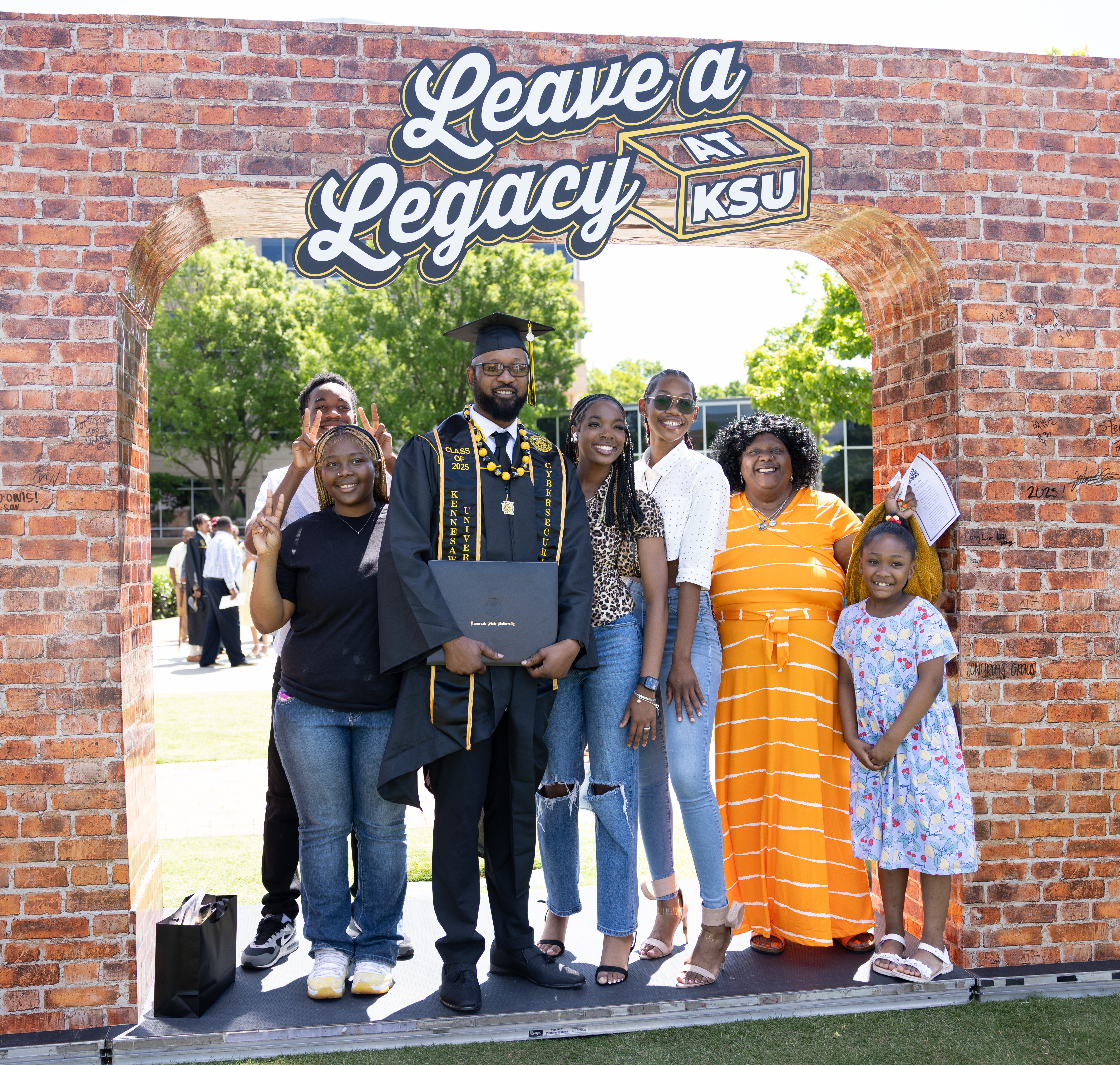 SPRING 2025 COMMENCEMENT