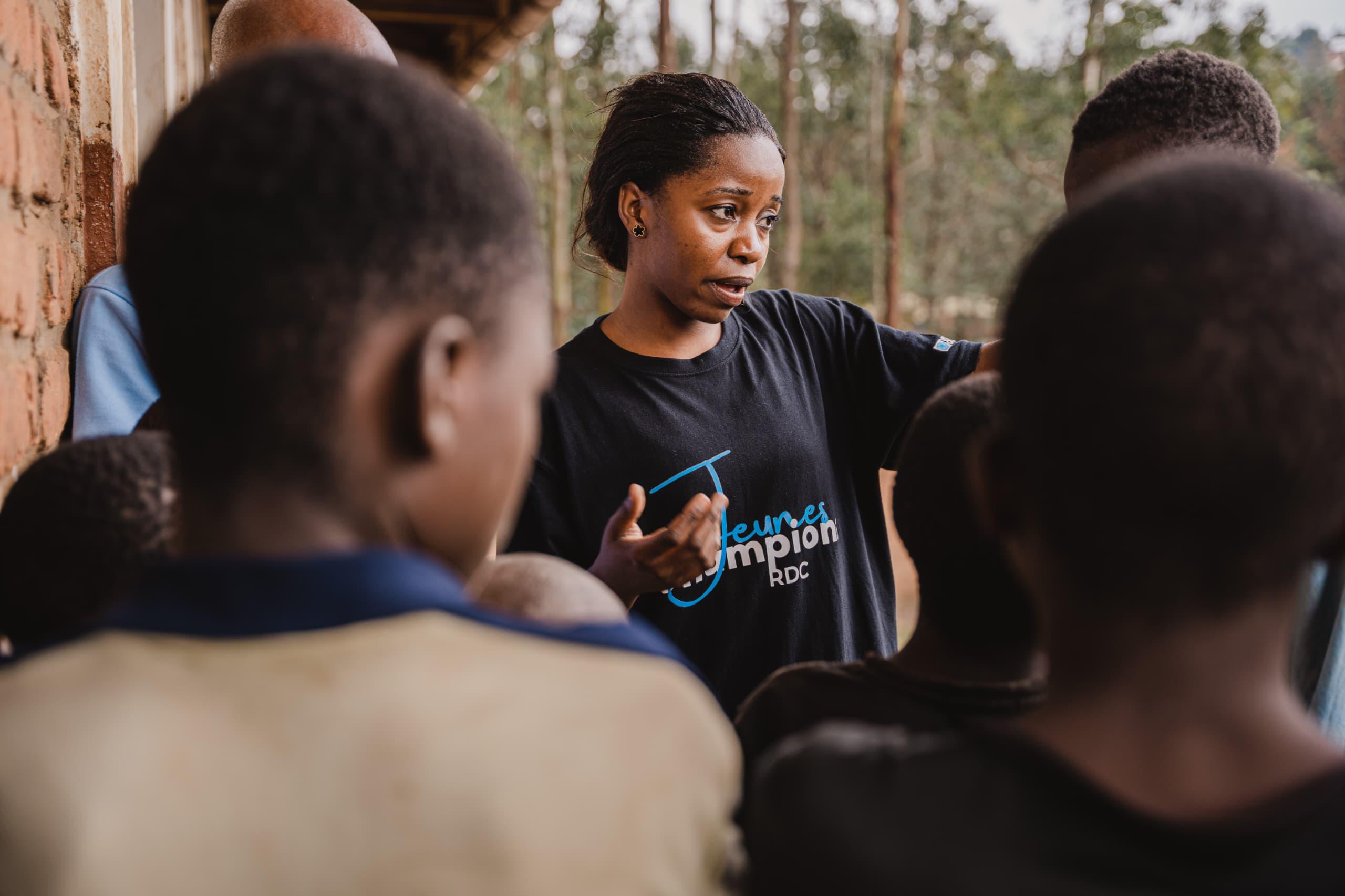 The everyday heroes of humanitarian work - cover photo